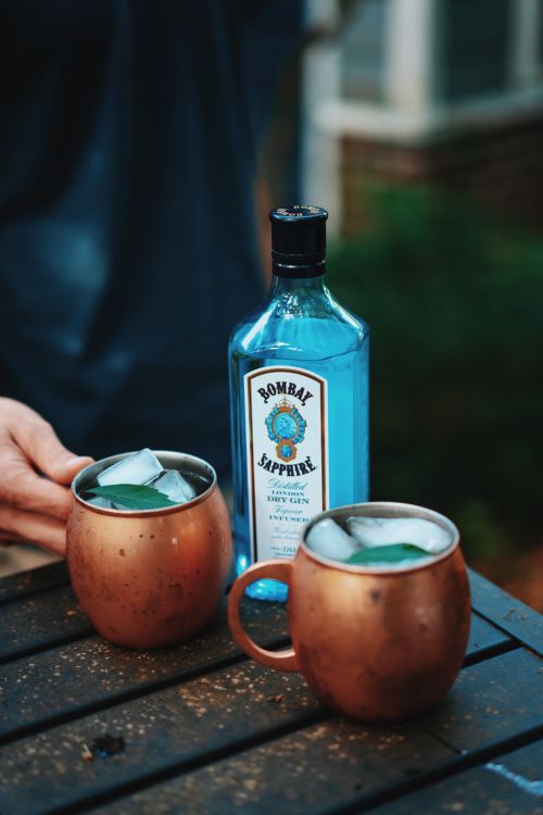 Bombay Sapphire generated 5.50% engagement from 9 creator posts.