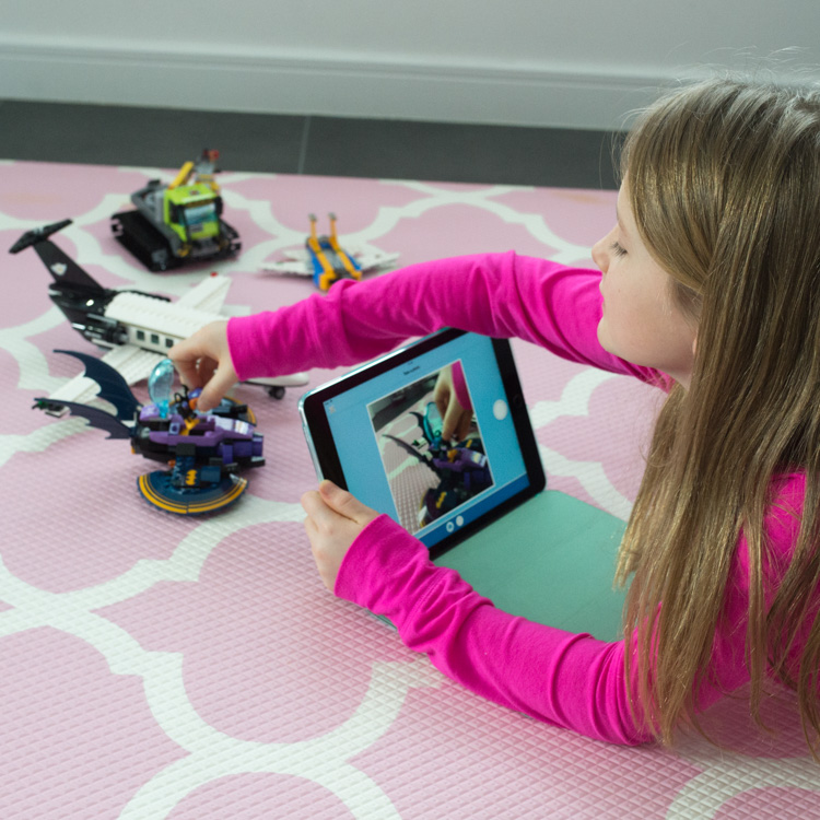 Lego used influencers to generate 331 posts reaching over 6m followers